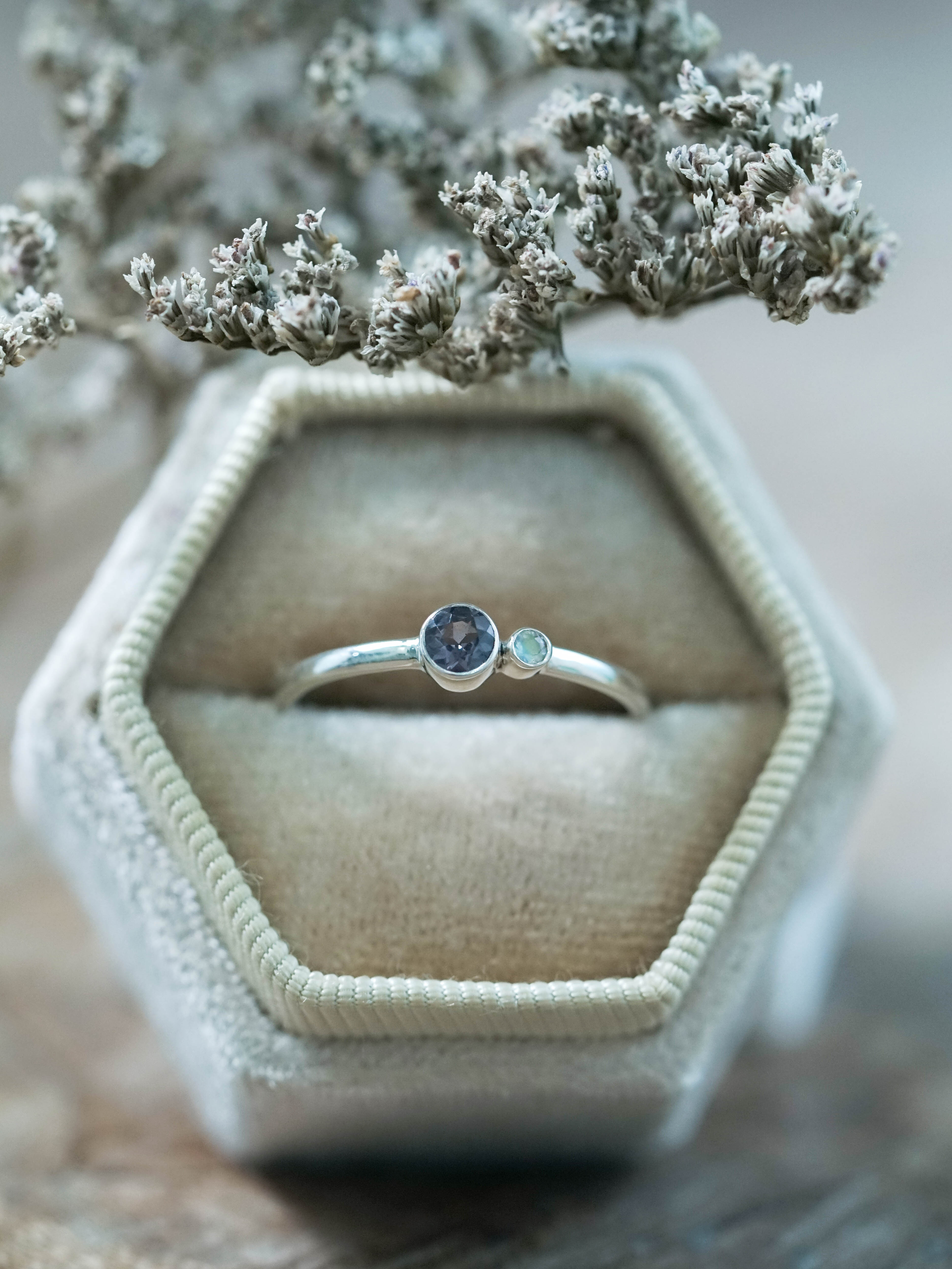 moonstone ring colors