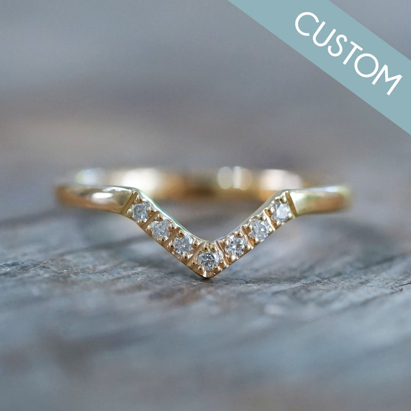Custom V-shaped Nesting Band in Gold - Gardens of the Sun | Ethical Jewelry