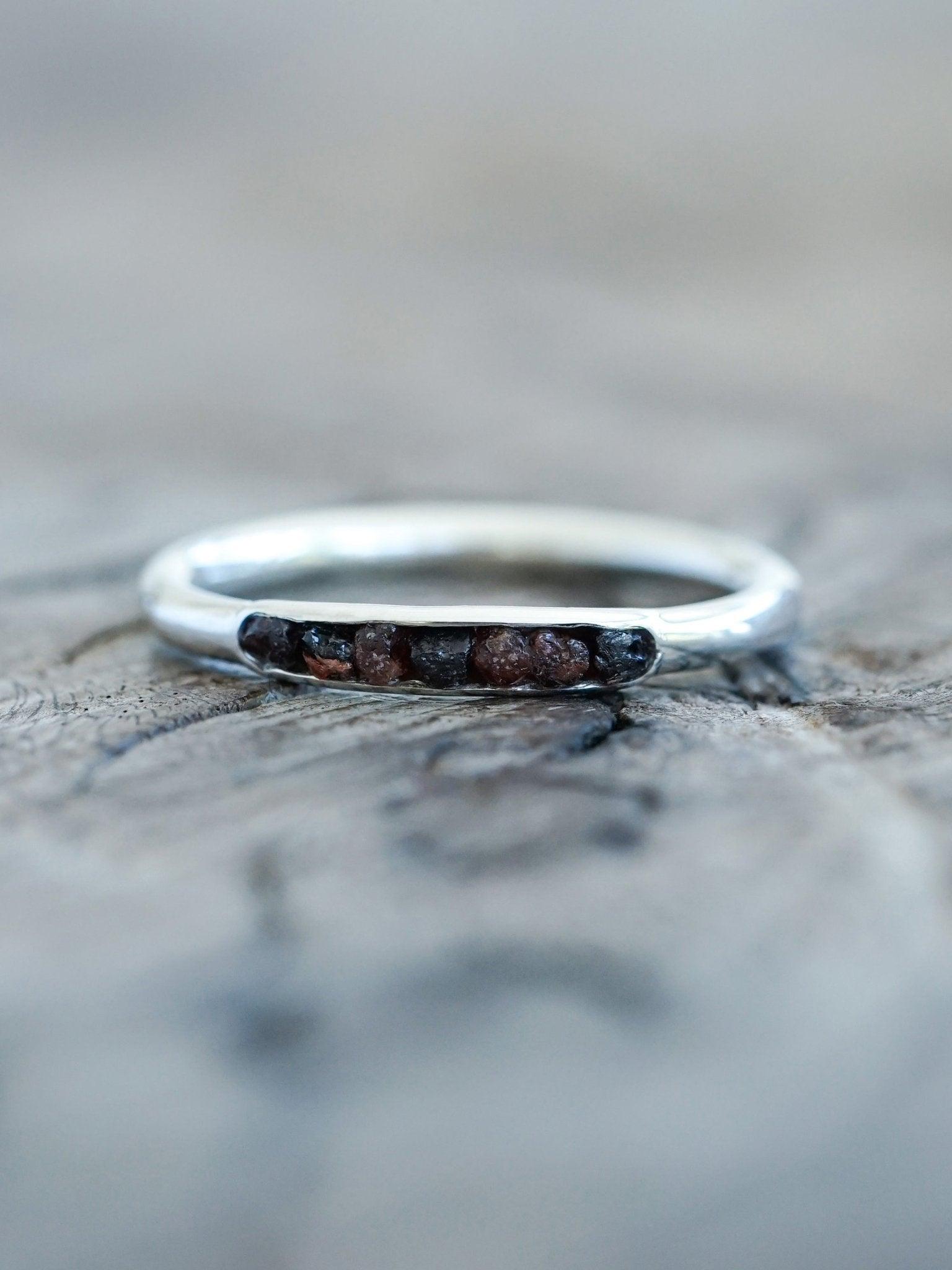 Hidden Gems Ring in Gold (Pre-Order) - Gardens of the Sun | Ethical Jewelry